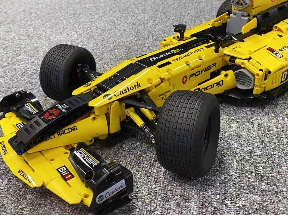 F1 Super Racing Car Building Block (1682 Pieces) | upgraderc