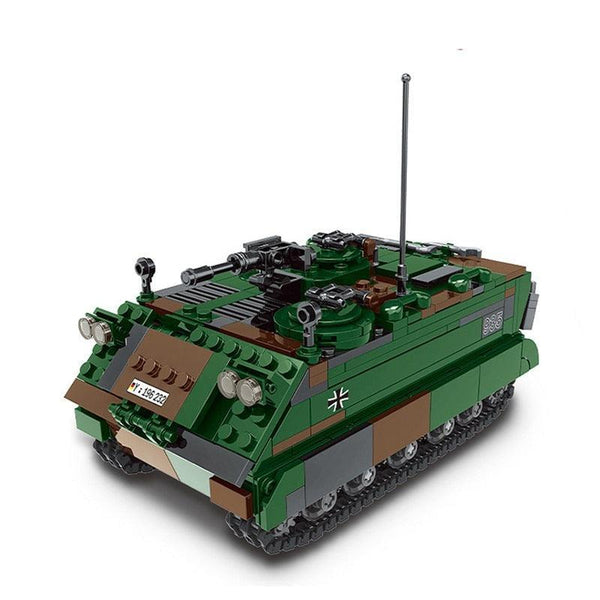 M113 APC Model Building Blocks (735 pieces) | Xingbao — UpgradeRC